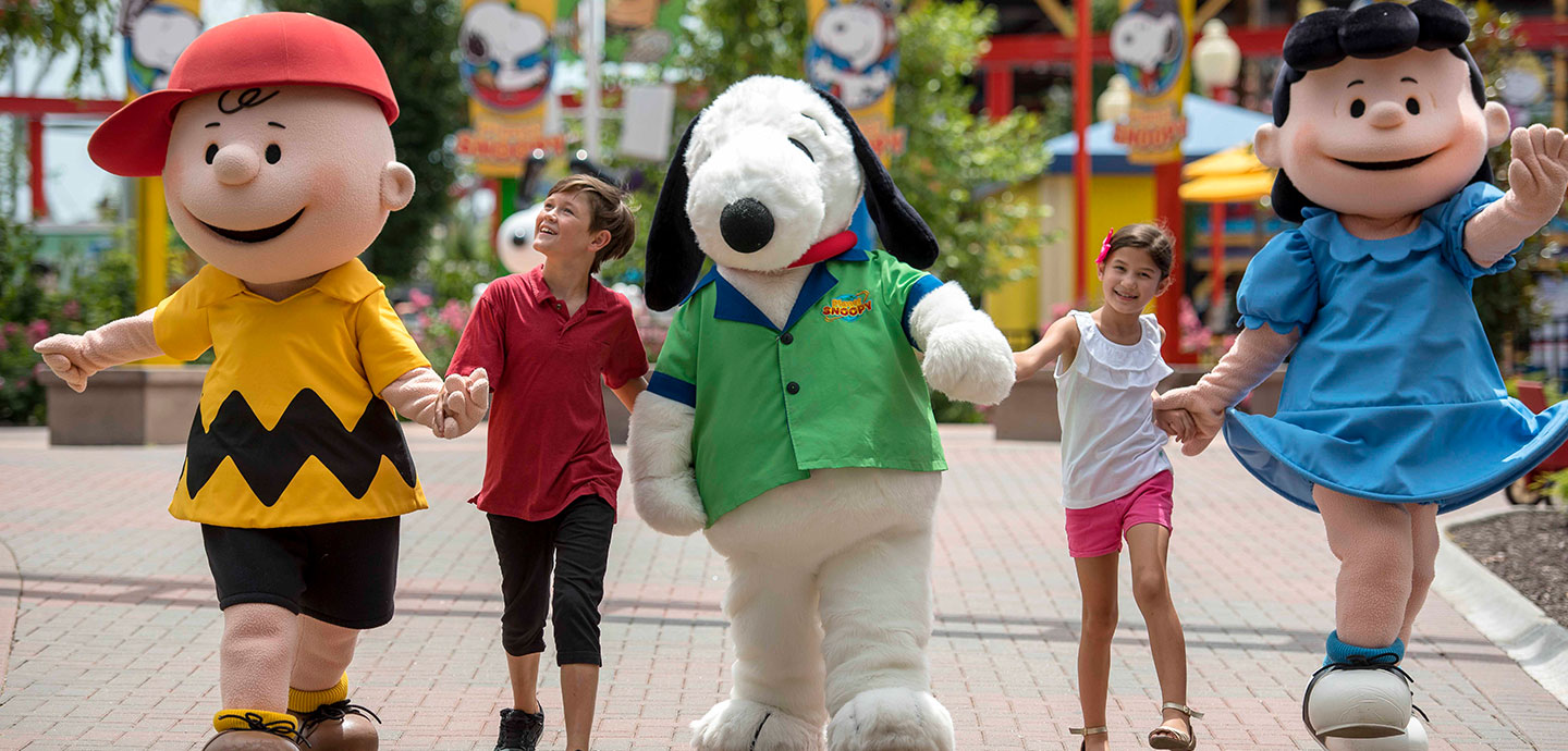 Magical Meals Beyond the Mouse: Character Dining Spots You Didn't Know ...